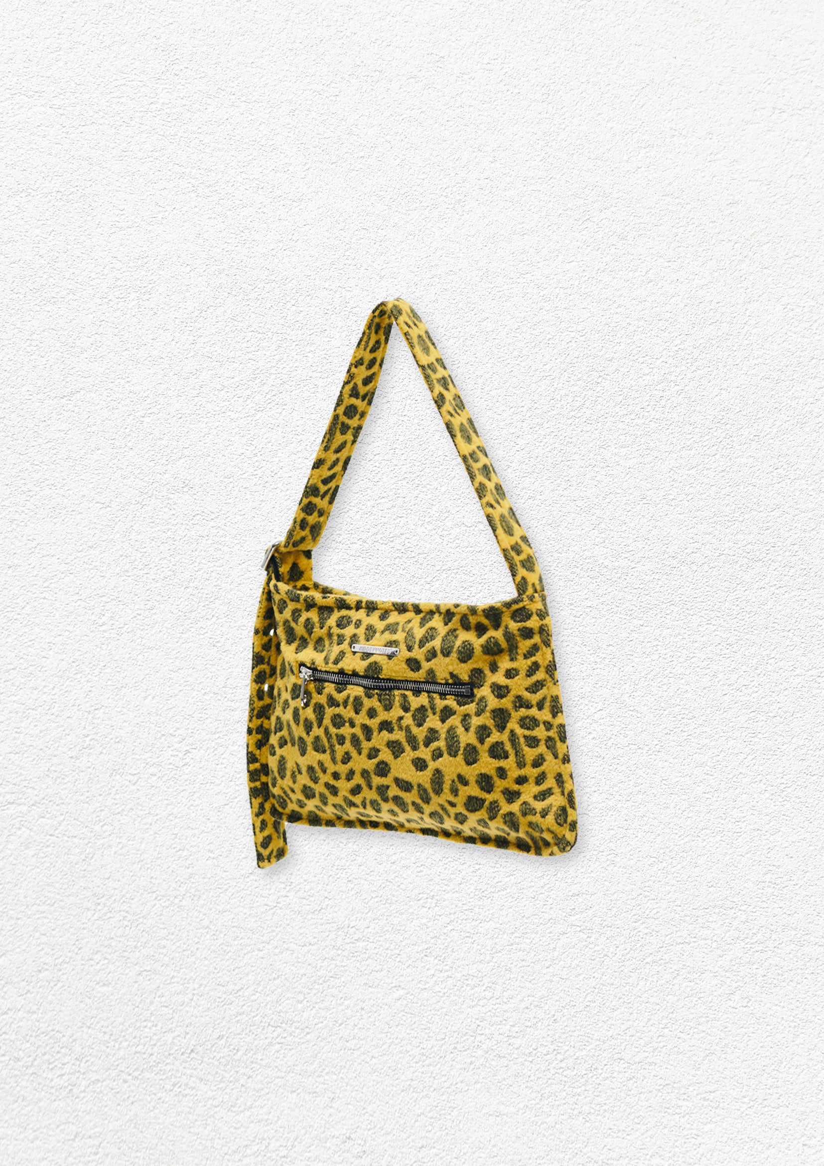 Leopard woollen shoulder envelope bag – Future Fusion Online