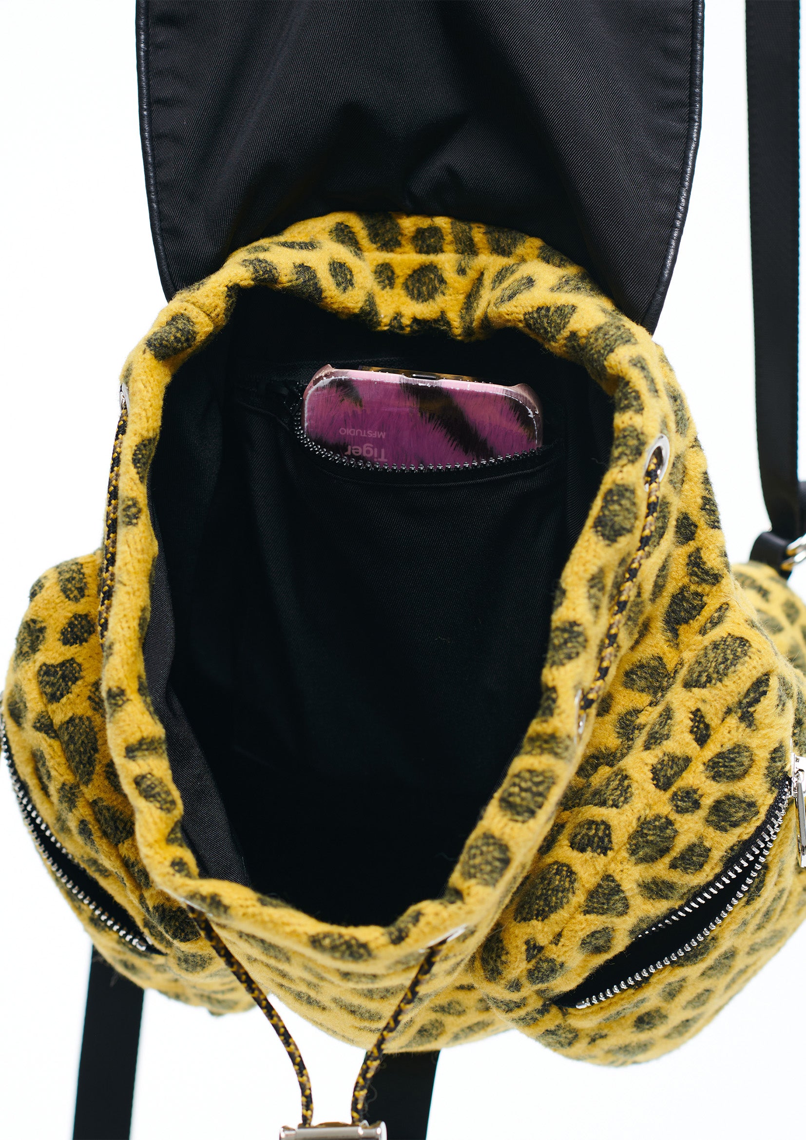 Leopard woollen backpack – Future Fusion Online